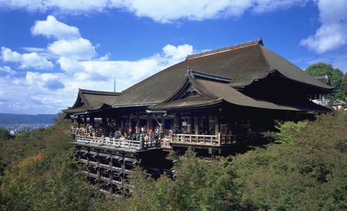 Templo de Kiyomizu-dera: la leyenda de su origen : Sobre Leyendas